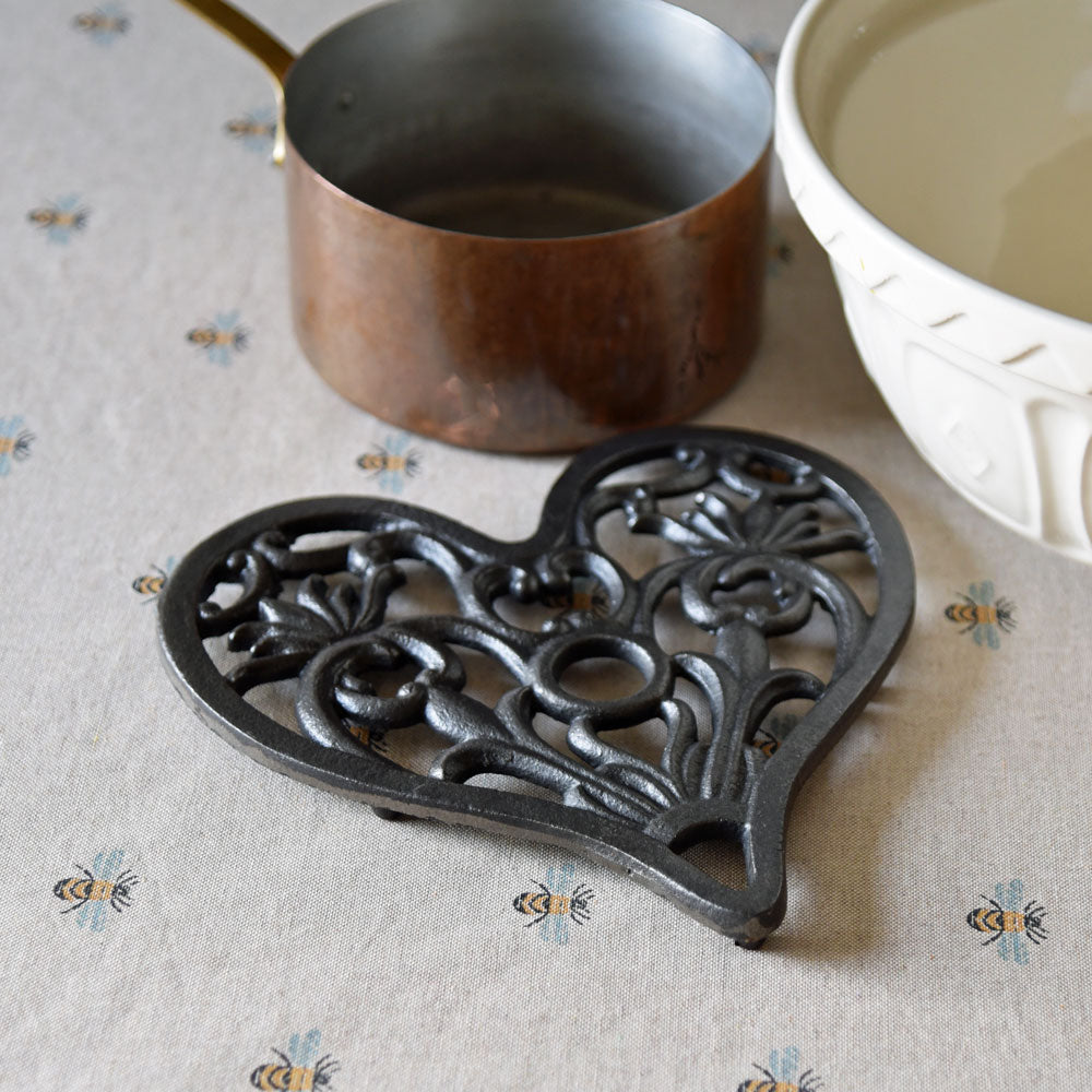 Cast Iron Heart Shaped Trivet-Hot pan trivet-kitchen trivet