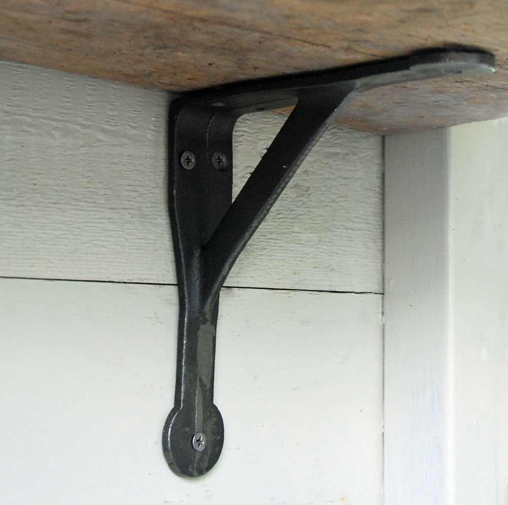 Smithfield cast iron wall mounted shelf bracket